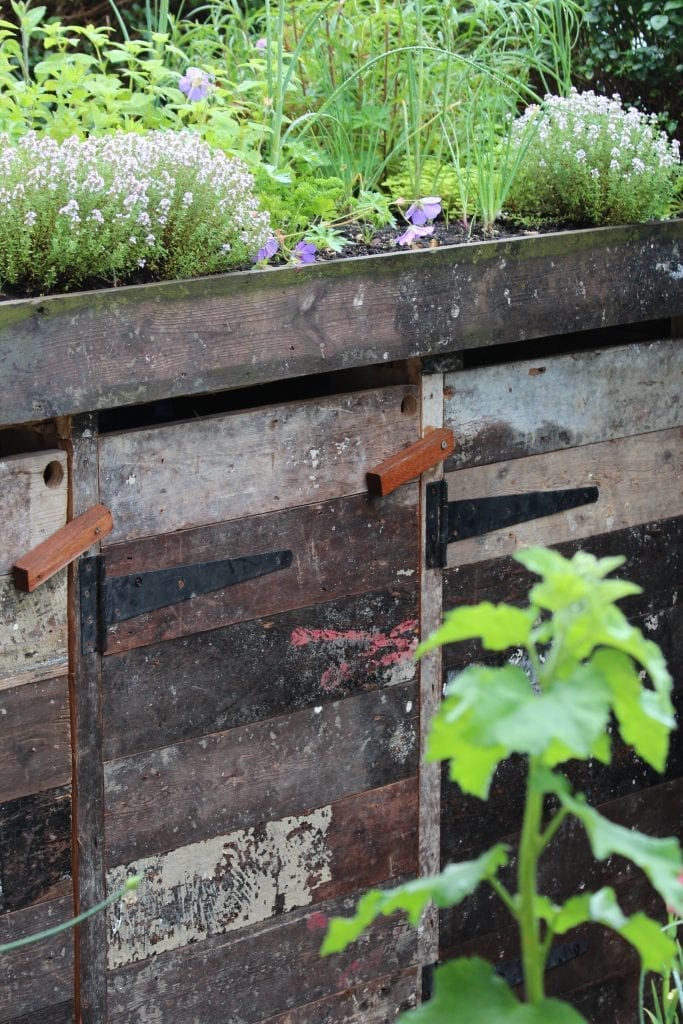 Top 10 Storage units and bin sheds - Living Colour Gardens
